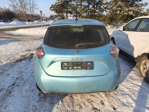 Blue Renault Zoe 2020 in Vilnius, with an engine capacity of 0.00 L and mileage of 105 thousand km for 4950 €, photo 4 on AUTOMOTO.COM.LV