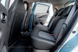 Zils Renault Zoe 2020 Pērnava, ar dzinēja tilpumu 0.00 L un nobraukumu 77 tūkst. km par 12300 €, foto 11 vietnē AUTOMOTO.COM.LV