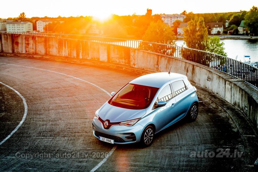 Zils Renault Zoe 2020 Pērnava, ar dzinēja tilpumu 0.00 L un nobraukumu 77 tūkst. km par 12300 €, foto 25 vietnē AUTOMOTO.COM.LV
