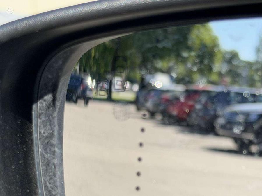 Zils Renault Zoe 2020 Bauska, ar dzinēja tilpumu 0.00 L un nobraukumu 99 tūkst. km par 11350 €, foto 13 vietnē AUTOMOTO.COM.LV