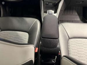 Zils Renault Zoe 2020 Bauska, ar dzinēja tilpumu 0.00 L un nobraukumu 99 tūkst. km par 11350 €, foto 19 vietnē AUTOMOTO.COM.LV
