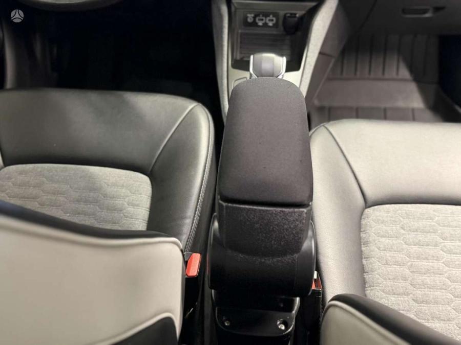 Zils Renault Zoe 2020 Bauska, ar dzinēja tilpumu 0.00 L un nobraukumu 99 tūkst. km par 11350 €, foto 19 vietnē AUTOMOTO.COM.LV