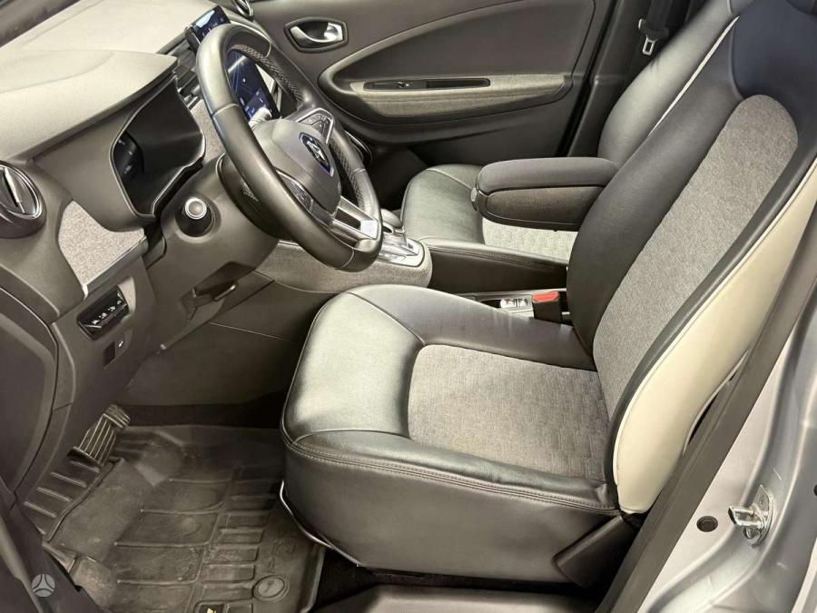 Zils Renault Zoe 2020 Bauska, ar dzinēja tilpumu 0.00 L un nobraukumu 99 tūkst. km par 11350 €, foto 28 vietnē AUTOMOTO.COM.LV