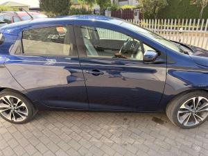 Blue Renault Zoe 2021 in Kaunas, with an engine capacity of 0.00 L and mileage of 51 thousand km for 13500 €, photo 5 on AUTOMOTO.COM.LV