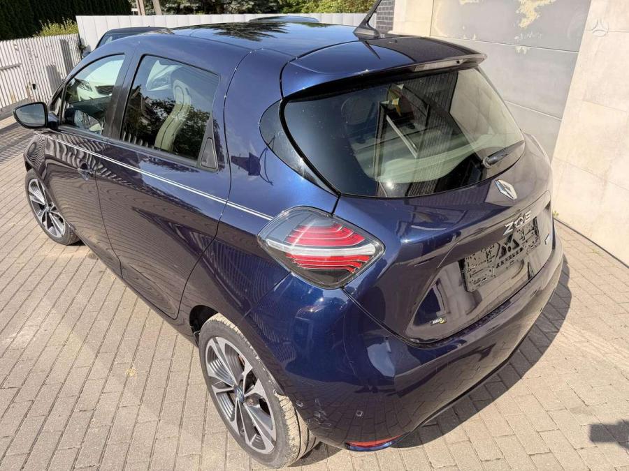 Blue Renault Zoe 2021 in Kaunas, with an engine capacity of 0.00 L and mileage of 51 thousand km for 13500 €, photo 8 on AUTOMOTO.COM.LV