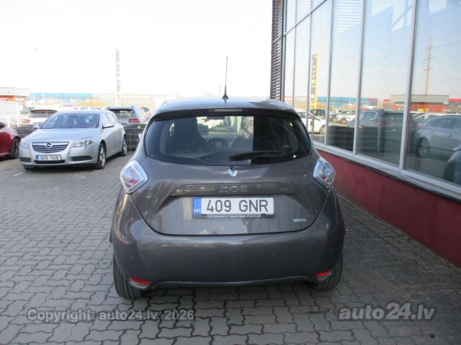 Grey Renault Zoe 2017 in Tartu, with an engine capacity of 0.00 L and mileage of 194 thousand km for 6990 €, photo 6 on AUTOMOTO.COM.LV