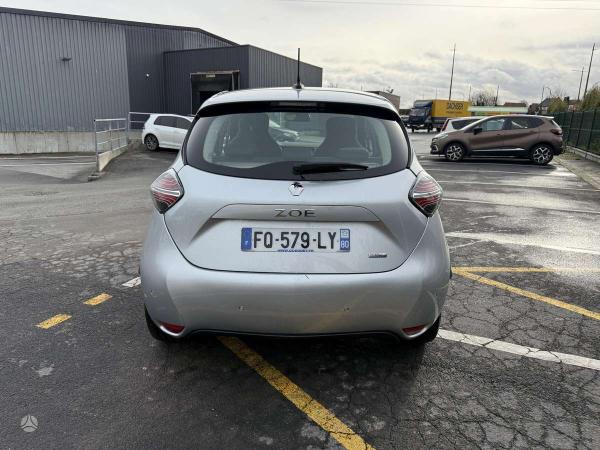 Grey Renault Zoe 2020 in Kaunas, with an engine capacity of 0.00 L and mileage of 99 thousand km for 4990 €, photo 4 on AUTOMOTO.COM.LV