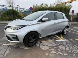 Grey Renault Zoe 2020 in Kaunas, with an engine capacity of 0.00 L and mileage of 99 thousand km for 4990 €, photo 9 on AUTOMOTO.COM.LV