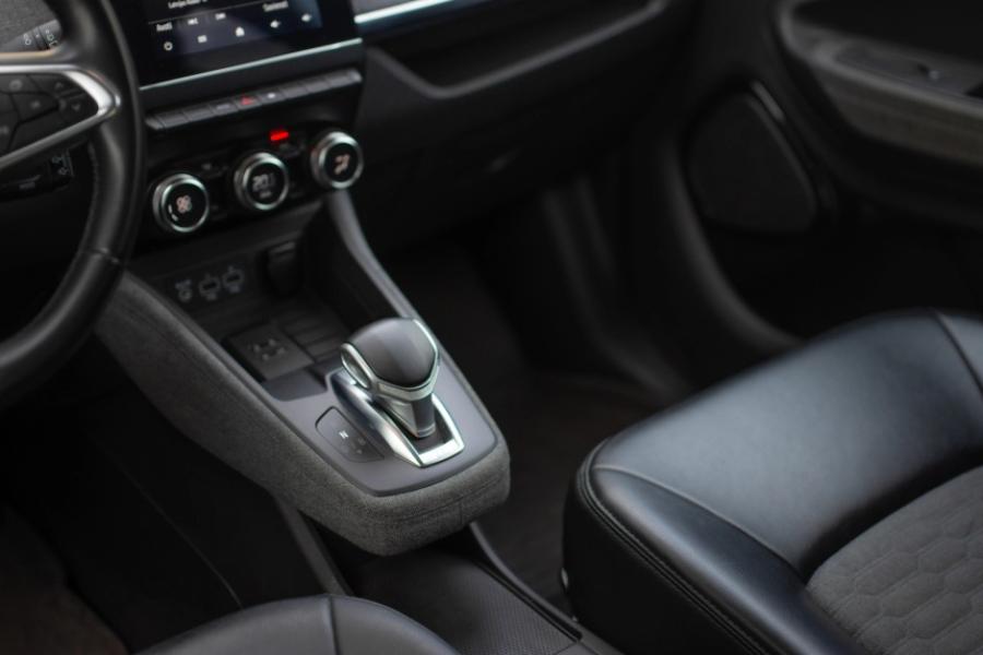 Pelēks Renault Zoe 2020 Rīga, ar dzinēja tilpumu 0.00 L un nobraukumu 82 tūkst. km par 14300 €, foto 18 vietnē AUTOMOTO.COM.LV
