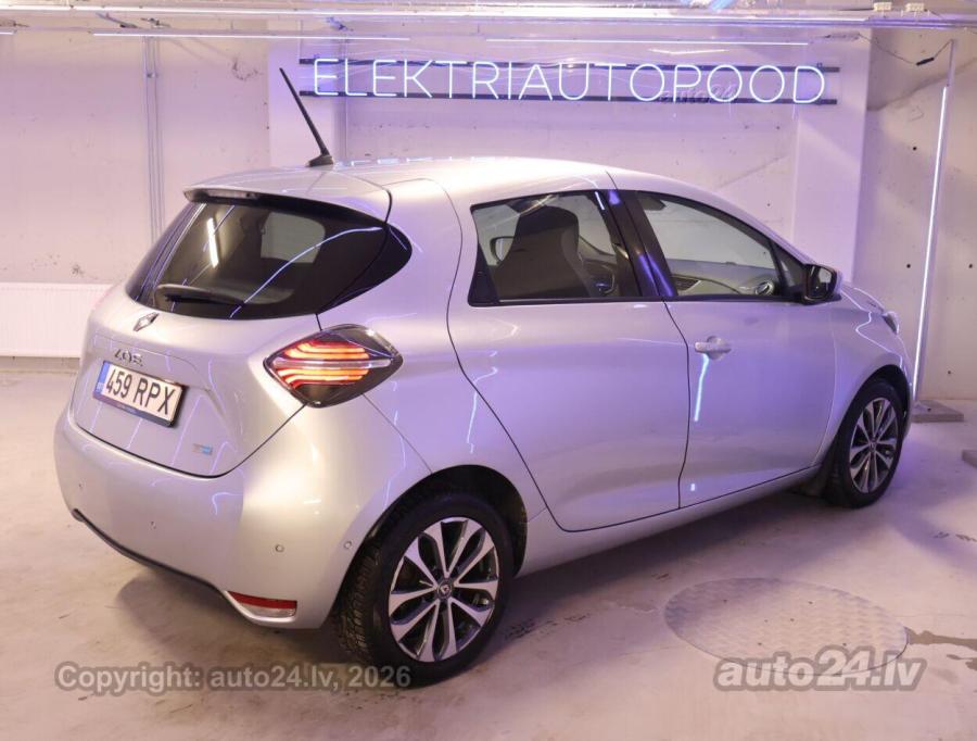 Pelēks Renault Zoe 2021 Tallina, ar dzinēja tilpumu 0.00 L un nobraukumu 31 tūkst. km par 15900 €, foto 3 vietnē AUTOMOTO.COM.LV