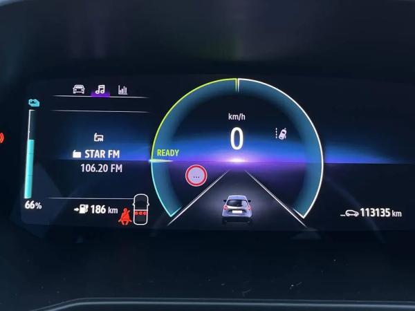 Grey Renault Zoe 2021 in Riga, with an engine capacity of 0.00 L and mileage of 113 thousand km for 14990 €, photo 20 on AUTOMOTO.COM.LV