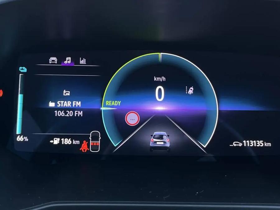Pelēks Renault Zoe 2021 Rīga, ar dzinēja tilpumu 0.00 L un nobraukumu 113 tūkst. km par 14990 €, foto 21 vietnē AUTOMOTO.COM.LV