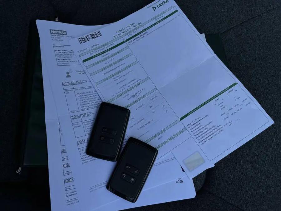 Pelēks Renault Zoe 2021 Rīga, ar dzinēja tilpumu 0.00 L un nobraukumu 113 tūkst. km par 14990 €, foto 23 vietnē AUTOMOTO.COM.LV