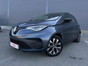 Grey Renault Zoe 2021 in Riga, with an engine capacity of 0.00 L and mileage of 113 thousand km for 14990 €, photo  on AUTOMOTO.COM.LV