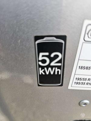 Grey Renault Zoe 2021 in Pakruojis, with an engine capacity of 0.00 L and mileage of 102 thousand km for 10400 €, photo 20 on AUTOMOTO.COM.LV