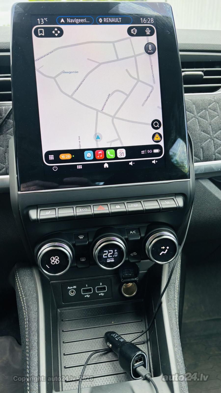 Grey Renault Zoe 2023 in Voru, with an engine capacity of 0.00 L and mileage of 27 thousand km for 16990 €, photo 11 on AUTOMOTO.COM.LV