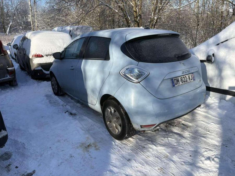 Рено Зое 2014 в Вильнюс, объемом двигателя 0.00 л и пробегом 80 тыс. км за 3200 €, фото 4 на AUTOMOTO.COM.LV