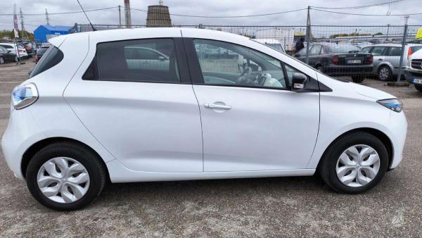 Renault Zoe 2016 in Kaunas, with an engine capacity of 0.00 L and mileage of 77 thousand km for 6650 €, photo 11 on AUTOMOTO.COM.LV