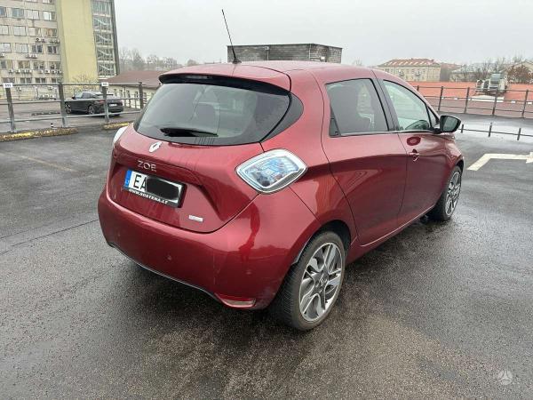 Sarkans Renault Zoe 2017 Viļņa, ar dzinēja tilpumu 0.00 L un nobraukumu 99 tūkst. km par 8400 €, foto 7 vietnē AUTOMOTO.COM.LV