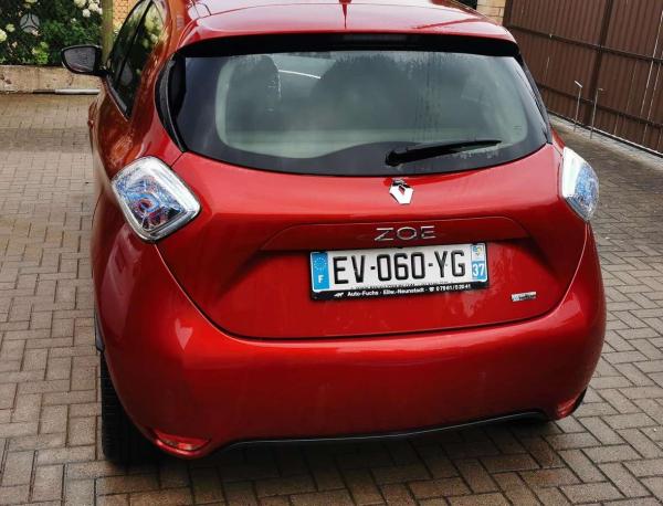 Sarkans Renault Zoe 2018 Panevēža, ar dzinēja tilpumu 0.00 L un nobraukumu 43 tūkst. km par 7700 €, foto 2 vietnē AUTOMOTO.COM.LV