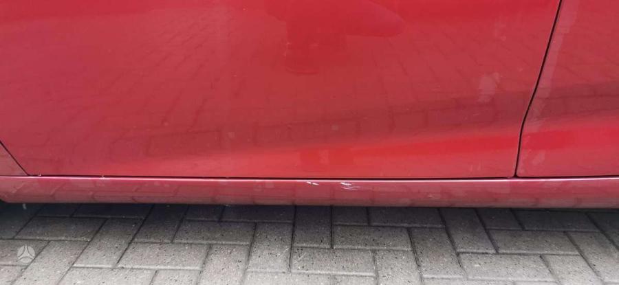 Sarkans Renault Zoe 2018 Panevēža, ar dzinēja tilpumu 0.00 L un nobraukumu 43 tūkst. km par 7700 €, foto 15 vietnē AUTOMOTO.COM.LV