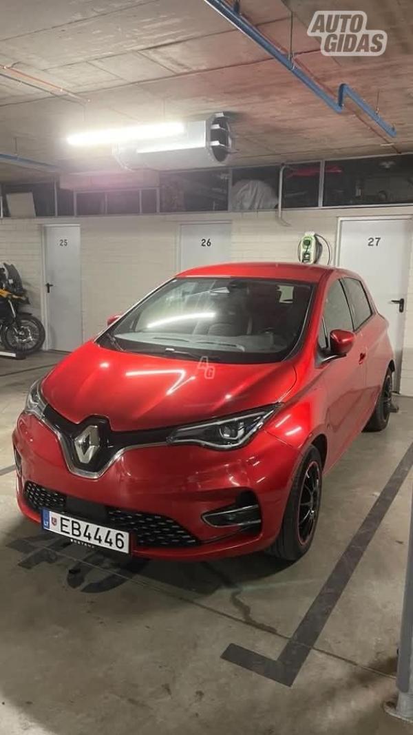 Red Renault Zoe 2021 in Vilnius, with an engine capacity of 0.00 L and mileage of 57 thousand km for 10500 €, photo 4 on AUTOMOTO.COM.LV