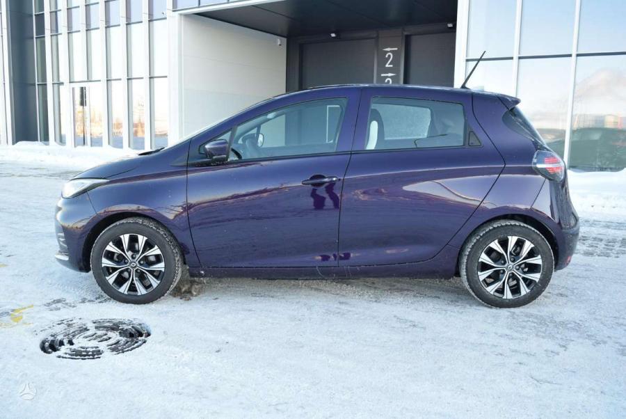 Violet Renault Zoe 2023 in Vilnius, with an engine capacity of 0.00 L and mileage of 33 thousand km for 12450 €, photo 8 on AUTOMOTO.COM.LV