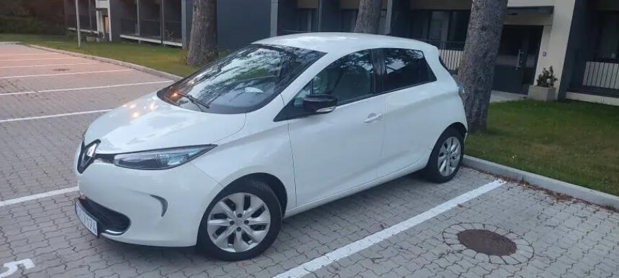 Balts Renault Zoe 2013 Rīga, ar dzinēja tilpumu 0.00 L un nobraukumu 104 tūkst. km par 5900 €, foto 5 vietnē AUTOMOTO.COM.LV