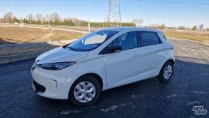 Balts Renault Zoe 2014 Marijampole, ar dzinēja tilpumu 0.00 L un nobraukumu 45 tūkst. km par 4800 €, foto  vietnē AUTOMOTO.COM.LV