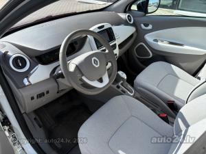 Balts Renault Zoe 2014 Rīga, ar dzinēja tilpumu 0.00 L un nobraukumu 196 tūkst. km par 5500 €, foto 12 vietnē AUTOMOTO.COM.LV