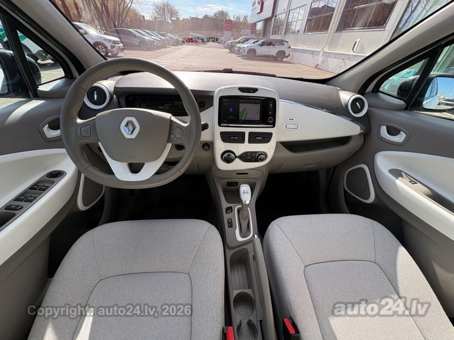 Balts Renault Zoe 2014 Rīga, ar dzinēja tilpumu 0.00 L un nobraukumu 196 tūkst. km par 5500 €, foto 21 vietnē AUTOMOTO.COM.LV
