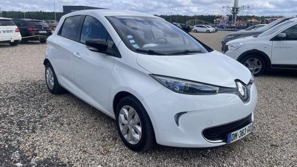 Balts Renault Zoe 2014 Tauragė, ar dzinēja tilpumu 0.00 L un nobraukumu 87 tūkst. km par 4000 €, foto 2 vietnē AUTOMOTO.COM.LV