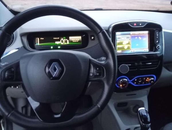 White Renault Zoe 2014 in Vilnius, with an engine capacity of 0.00 L and mileage of 170 thousand km for 4999 €, photo 3 on AUTOMOTO.COM.LV