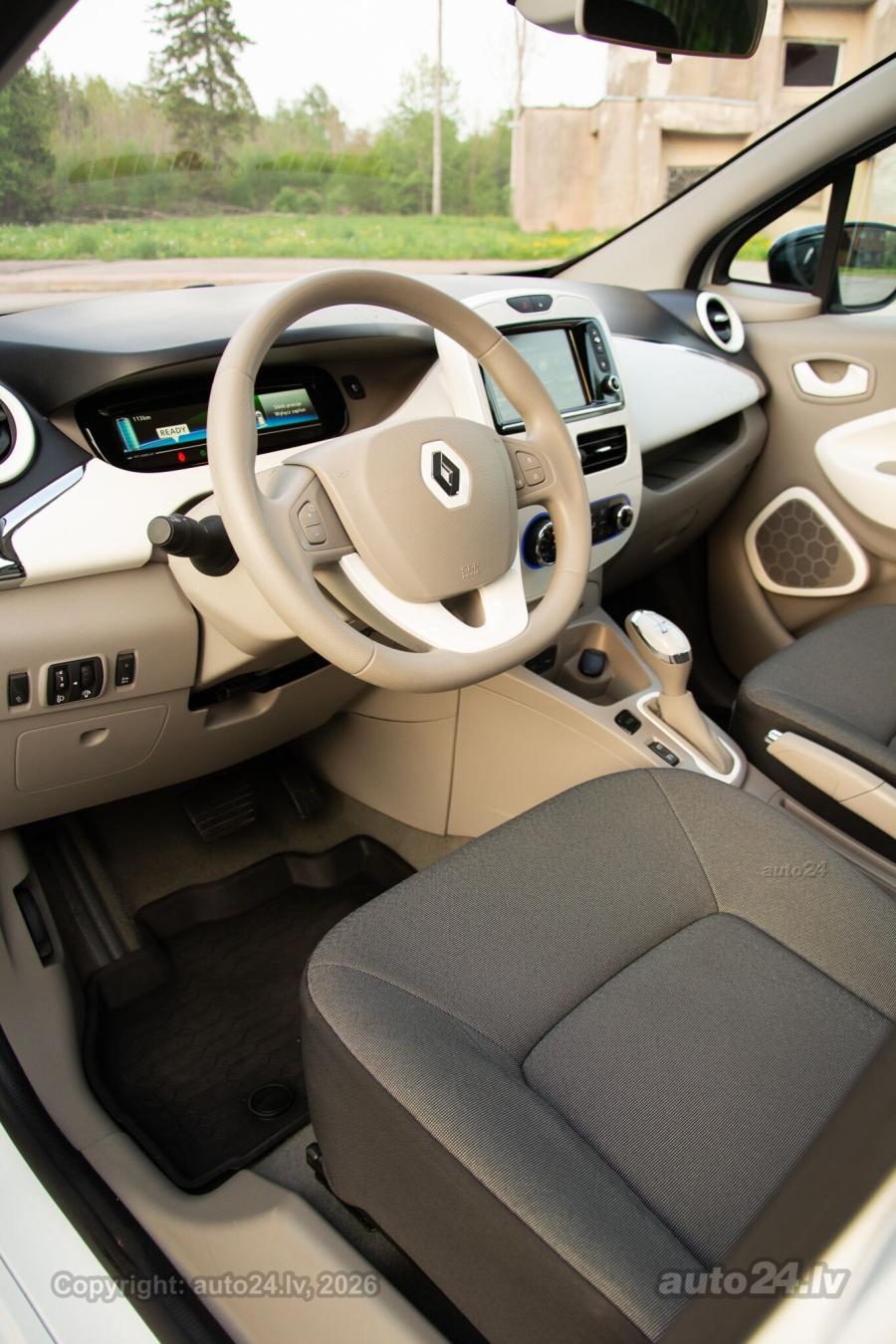 Balts Renault Zoe 2015 Pērnava, ar dzinēja tilpumu 0.00 L un nobraukumu 24 tūkst. km par 6990 €, foto 16 vietnē AUTOMOTO.COM.LV