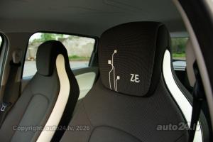 Balts Renault Zoe 2015 Pērnava, ar dzinēja tilpumu 0.00 L un nobraukumu 24 tūkst. km par 6990 €, foto 17 vietnē AUTOMOTO.COM.LV
