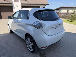 Balts Renault Zoe 2015 Marijampole, ar dzinēja tilpumu 0.00 L un nobraukumu 150 tūkst. km par 2200 €, foto 5 vietnē AUTOMOTO.COM.LV