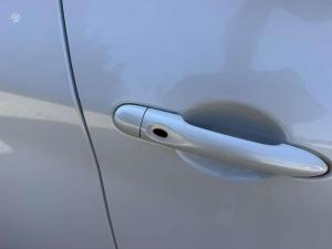 Balts Renault Zoe 2015 Marijampole, ar dzinēja tilpumu 0.00 L un nobraukumu 150 tūkst. km par 2200 €, foto 12 vietnē AUTOMOTO.COM.LV