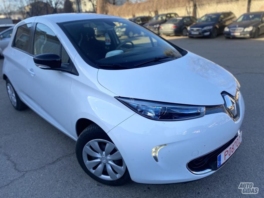 Balts Renault Zoe 2016 Kauņa, ar dzinēja tilpumu 0.00 L un nobraukumu 65 tūkst. km par 3500 €, foto 3 vietnē AUTOMOTO.COM.LV