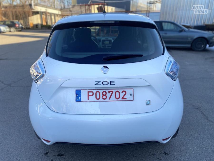 Balts Renault Zoe 2016 Kauņa, ar dzinēja tilpumu 0.00 L un nobraukumu 65 tūkst. km par 3500 €, foto 5 vietnē AUTOMOTO.COM.LV