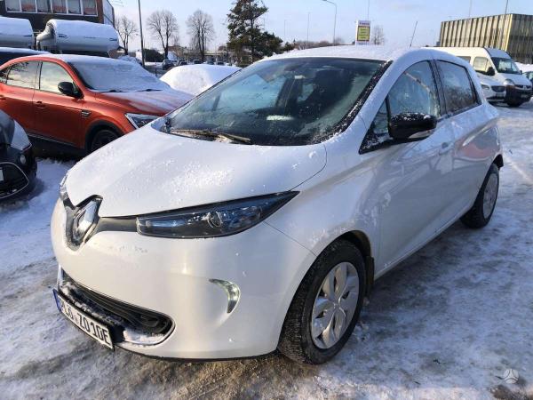White Renault Zoe 2016 in Klaipeda, with an engine capacity of 0.00 L and mileage of 97 thousand km for 4500 €, photo 1 on AUTOMOTO.COM.LV