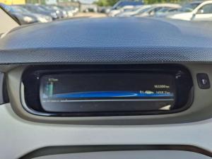 Balts Renault Zoe 2016 Tauragė, ar dzinēja tilpumu 0.00 L un nobraukumu 163 tūkst. km par 3950 €, foto 11 vietnē AUTOMOTO.COM.LV