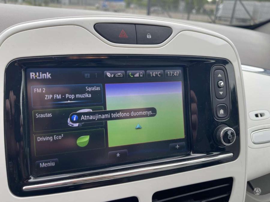 Balts Renault Zoe 2016 Kauņa, ar dzinēja tilpumu 0.00 L un nobraukumu 100 tūkst. km par 5750 €, foto 18 vietnē AUTOMOTO.COM.LV
