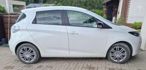 Balts Renault Zoe 2016 Kauņa, ar dzinēja tilpumu 0.00 L un nobraukumu 117 tūkst. km par 5100 €, foto 3 vietnē AUTOMOTO.COM.LV