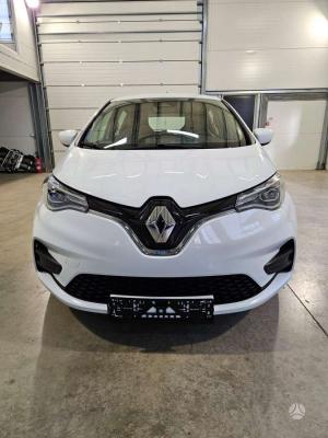 White Renault Zoe 2020 in Marijampole, with an engine capacity of 0.00 L and mileage of 112 thousand km for 9668 €, photo 2 on AUTOMOTO.COM.LV