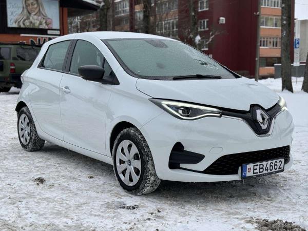 White Renault Zoe 2020 in Ukmerge, with an engine capacity of 0.00 L and mileage of 41 thousand km for 7200 €, photo 1 on AUTOMOTO.COM.LV