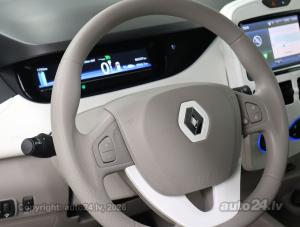 White Renault Zoe 2020 in Tallinn, with an engine capacity of 0.00 L and mileage of 80 thousand km for 9900 €, photo 13 on AUTOMOTO.COM.LV
