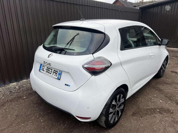 Balts Renault Zoe 2023 Kauņa, ar dzinēja tilpumu 0.00 L un nobraukumu 24 tūkst. km par 6900 €, foto 6 vietnē AUTOMOTO.COM.LV