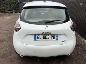 White Renault Zoe 2023 in Kaunas, with an engine capacity of 0.00 L and mileage of 24 thousand km for 6900 €, photo 8 on AUTOMOTO.COM.LV