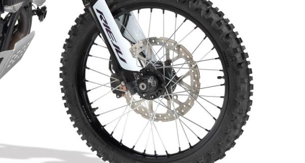 Rieju Aventura Rally 307 2026 Viļņa, ar dzinēja tilpumu 0.30 L un nobraukumu 0 tūkst. km par 4649 €, foto 5 vietnē AUTOMOTO.COM.LV