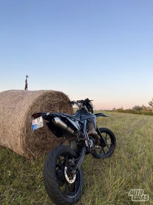 Melns Rieju MRT 50 2015 Viļņa, ar dzinēja tilpumu 0.05 L un nobraukumu 18 tūkst. km par 1500 €, foto 3 vietnē AUTOMOTO.COM.LV
